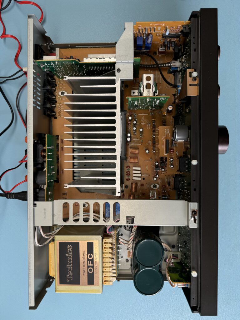 Technics SU-VX 720 mit Fernbedienung – Radio-Manufaktur